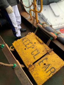 1000 ways to secure a pilot ladder - and only one is correct